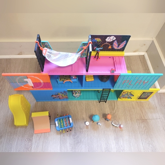 L.O.L. Surprise! | Toys | Lol Surprise Clubhouse Playset Dollhouse 2 ...